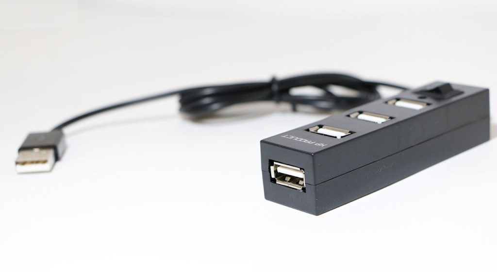 هاب ۴ پورت USB 2.0 ایکس پی-پروداکت مدل XP-H806D - فروشگاه آونگ رایانه